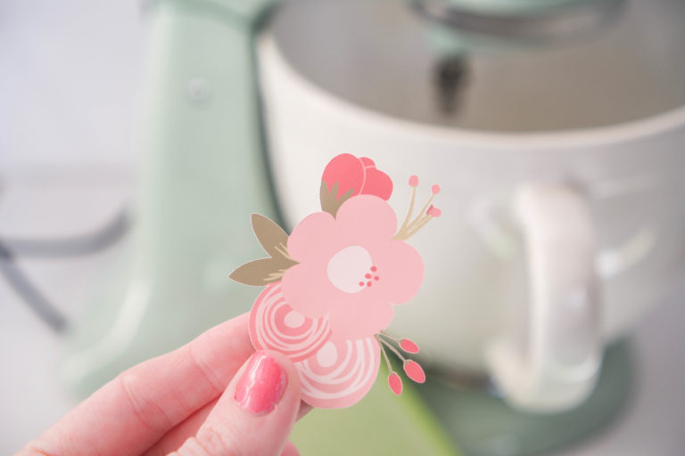 Give New Life To A Kitchen Aid Mixer Using Printable Vinyl and Cricut ...