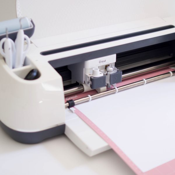 DIY Project Idea - How To Apply Heat Transfer Vinyl On A Cotton Tee ...