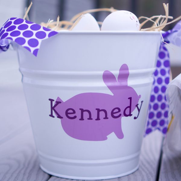 Trendy Easter Projects With Adhesive Vinyl - Kayla Makes